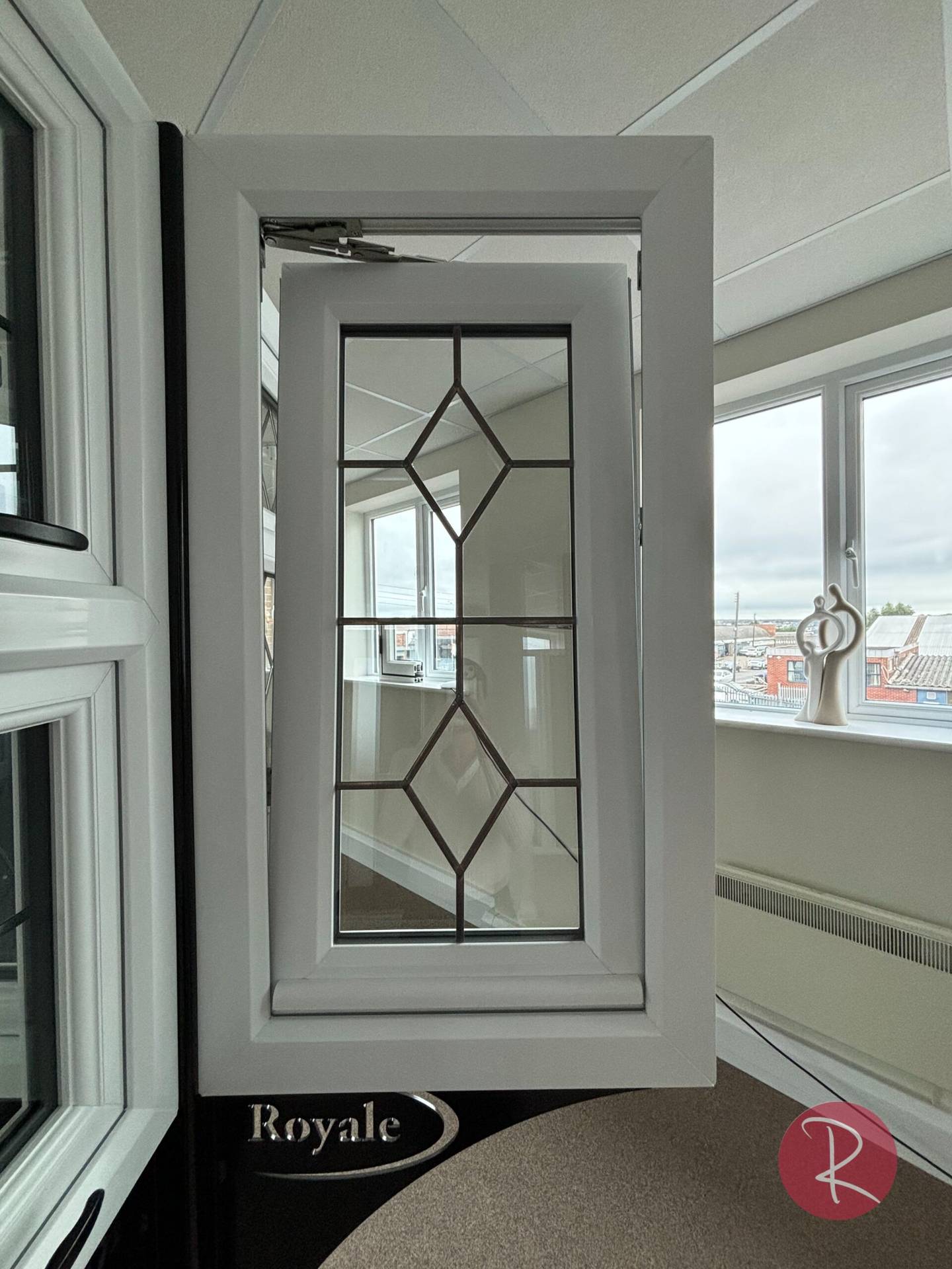 Become a Trade Partner | MB Frames Partners